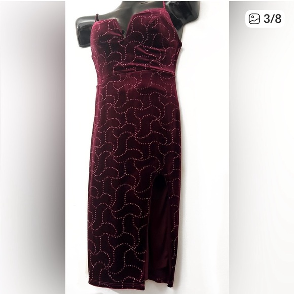 City Studio | Dresses | City Studio Burgundy Midi Dress | Poshmark